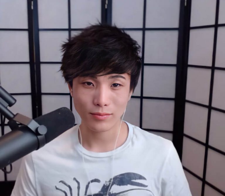 Bugha Wiki & Bio: Net Worth, Age and other information | FameCop.com