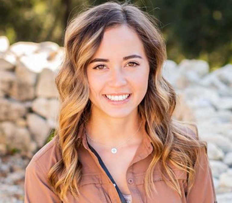 Maya Wiki & Bio: Net Worth, Age and other information | FameCop.com