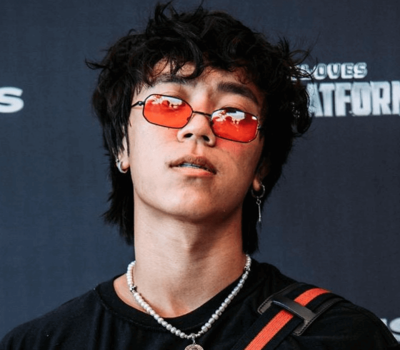 Justmaiko Wiki & Bio: 순자산, 나이 및 기타 정보 | FameCop.com