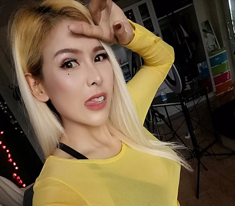 WhiteSpaa Wiki & Bio: Net Worth, Age and other information | FameCop.com